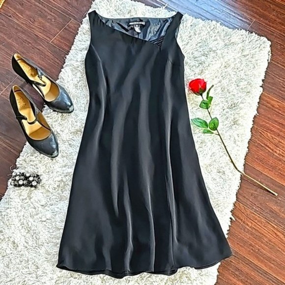 Jones Wear | Dresses | Jones Wear Womens Dress Size 2 Classic Little ...